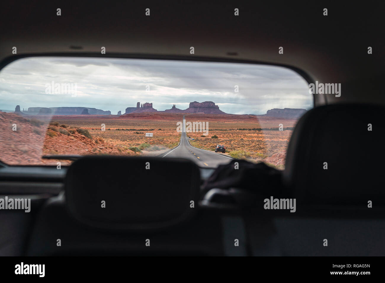 USA, Utah, Car driving to Monument Valley Stock Photo - Alamy