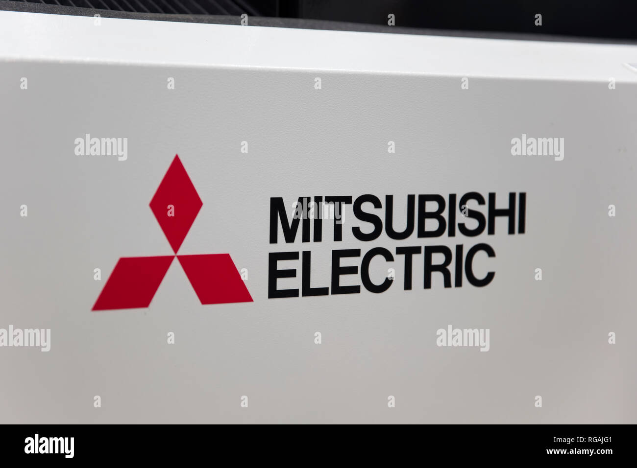 Mitsubishi Logotype High Resolution Stock Photography and Images - Alamy