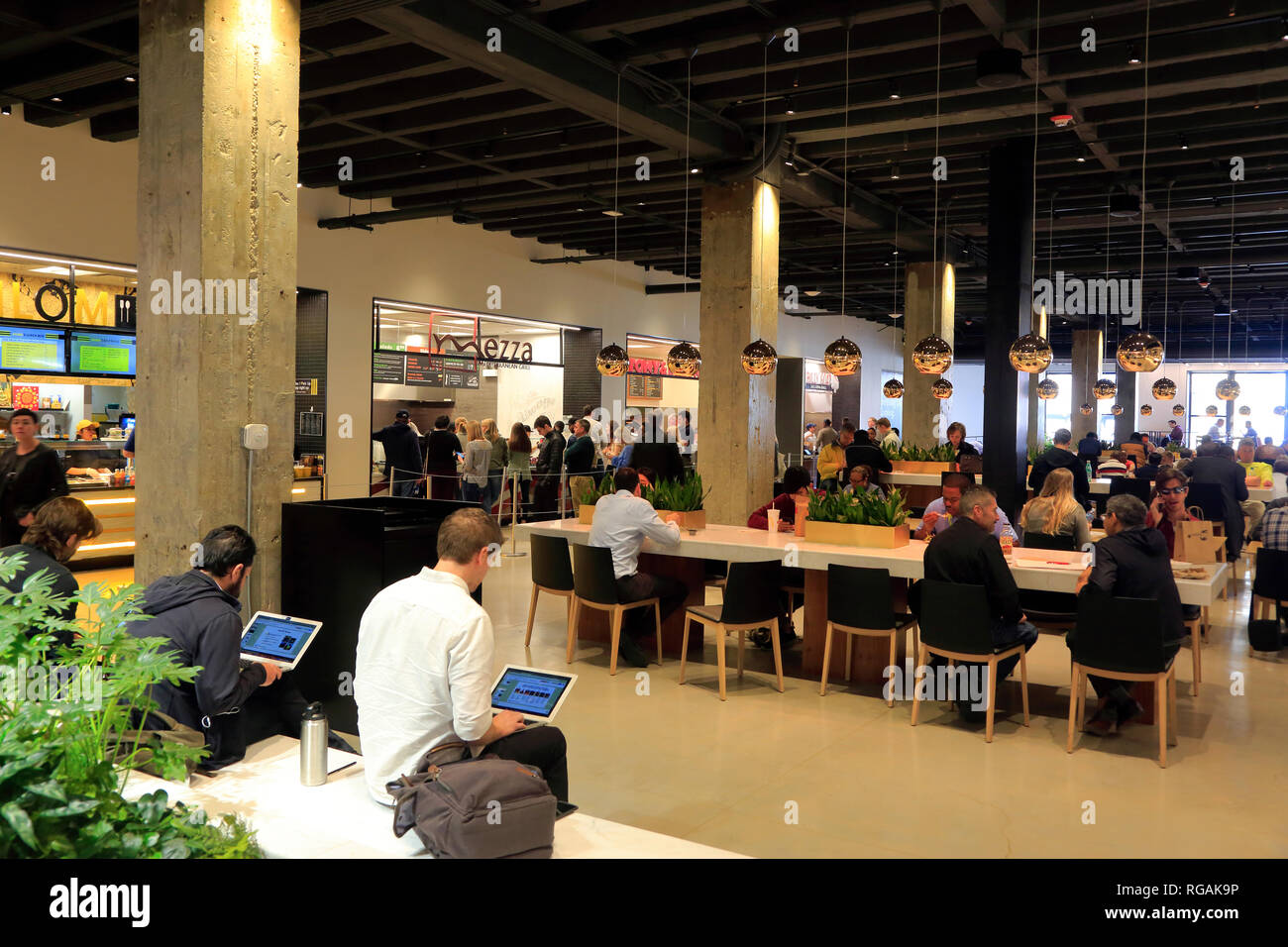 Usa Illinois Chicago Merchandise Mart High Resolution Stock Photography ...