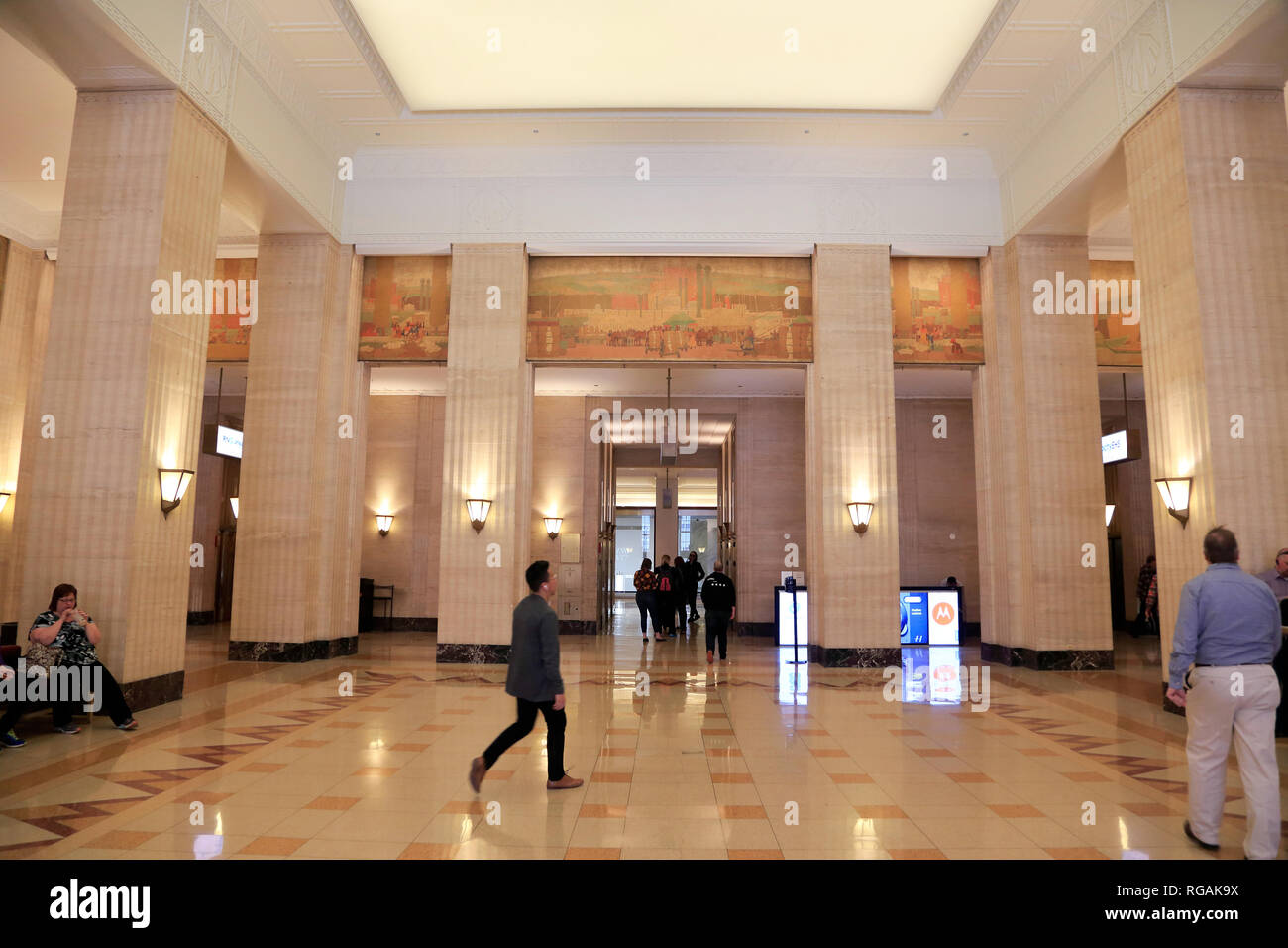 Usa Illinois Chicago Merchandise Mart High Resolution Stock Photography ...