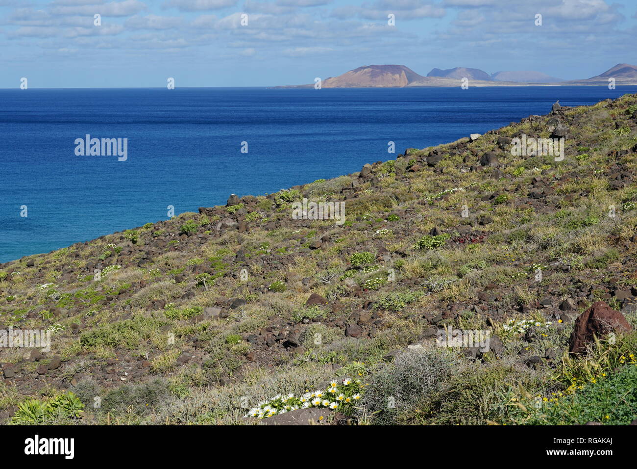 Famara berge hi-res stock photography and images - Alamy