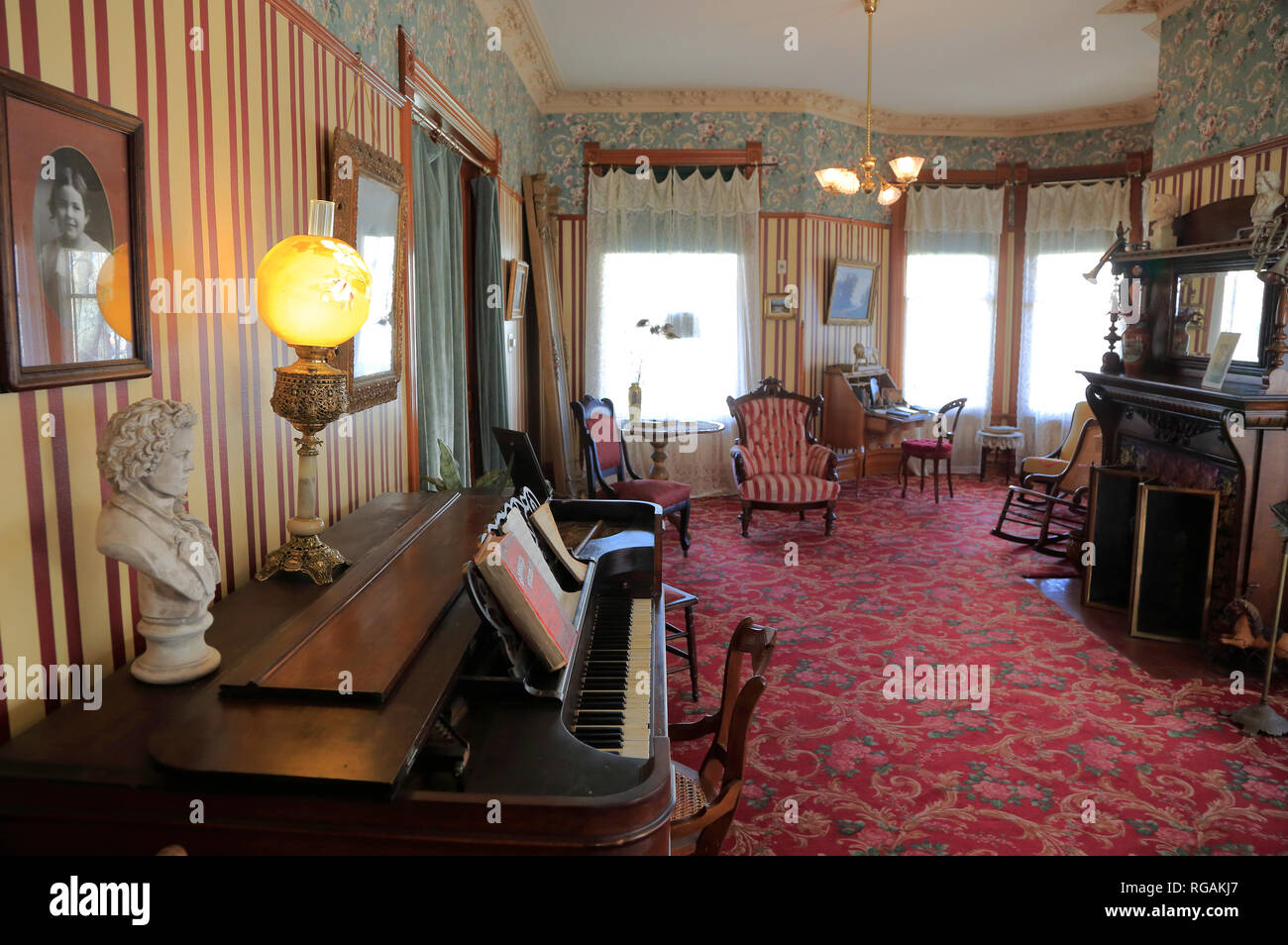 Ernest hemingways birth place hi-res stock photography and images - Alamy