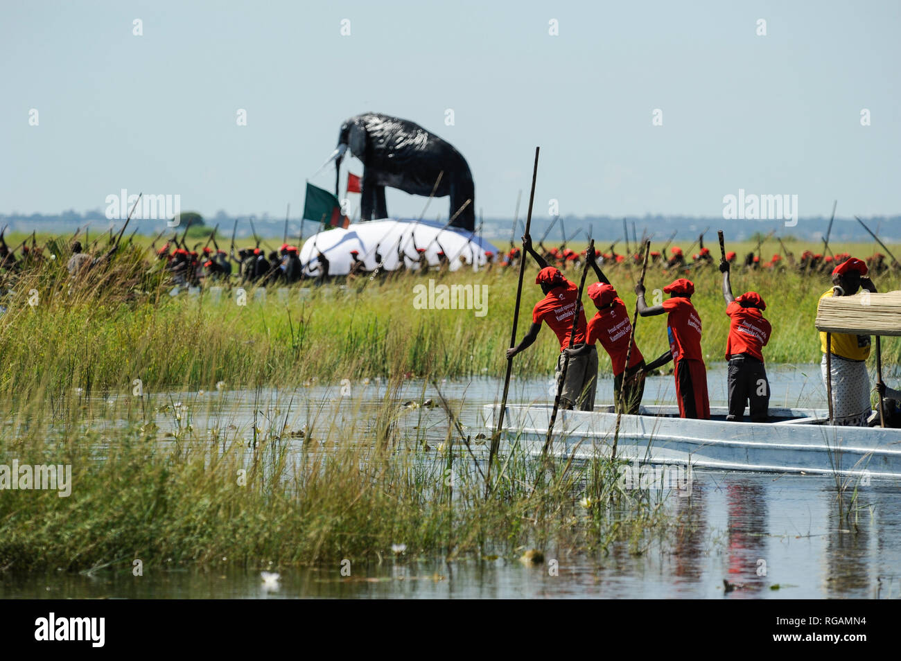 ZAMBIA Barotseland , Zambezi floodplain , Kuomboka ceremony in ...