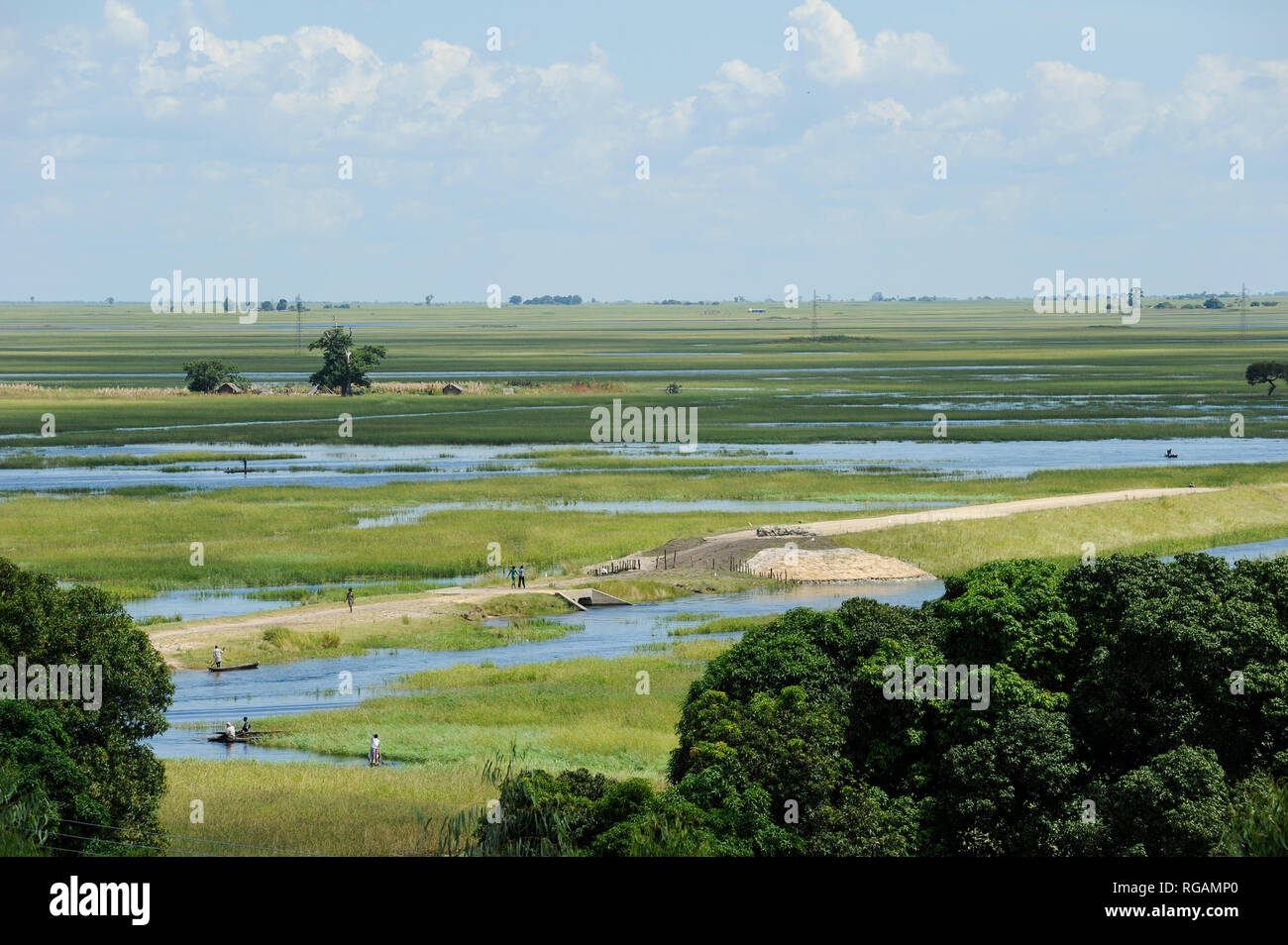 Mongu rice hi-res stock photography and images - Alamy