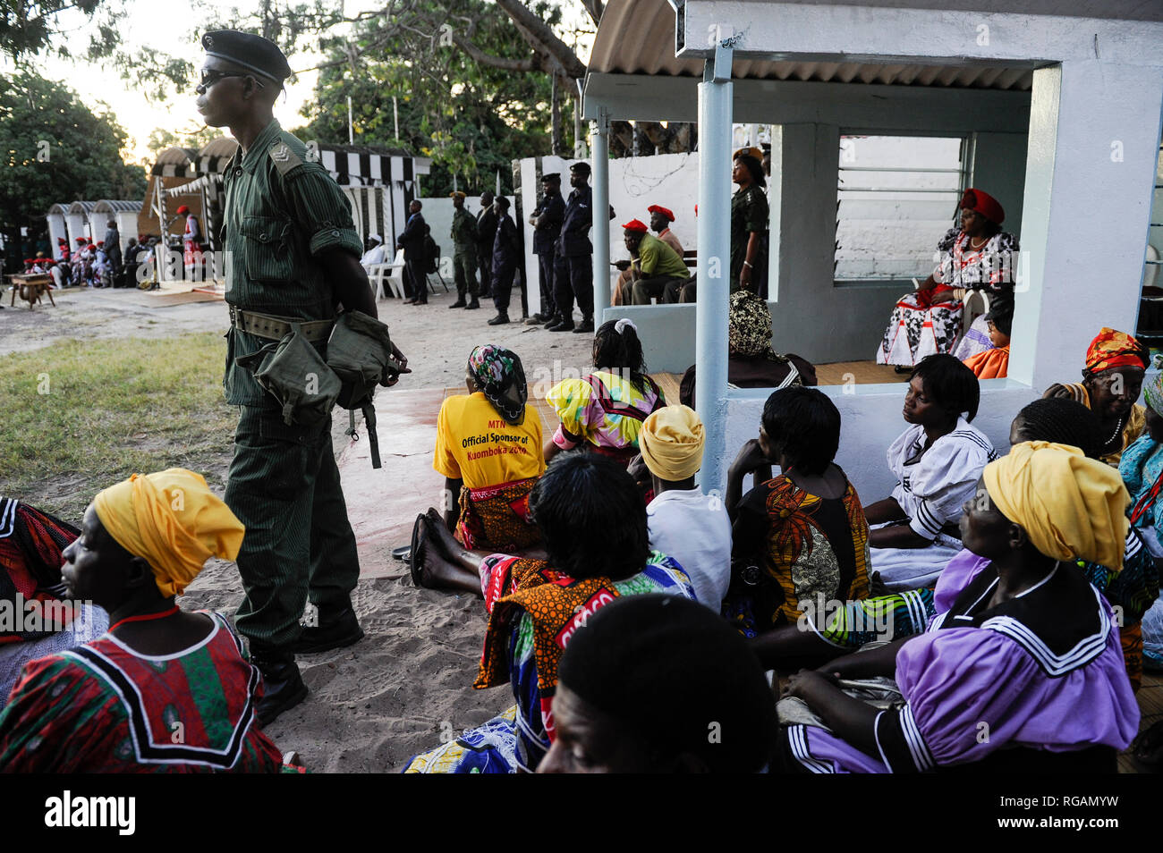 ZAMBIA Barotseland , Zambezi floodplain , Kuomboka ceremony in ...