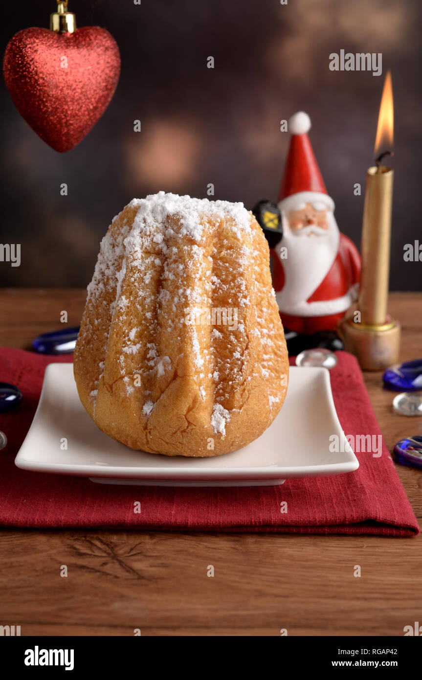 Festoons ornament hi-res stock photography and images - Alamy