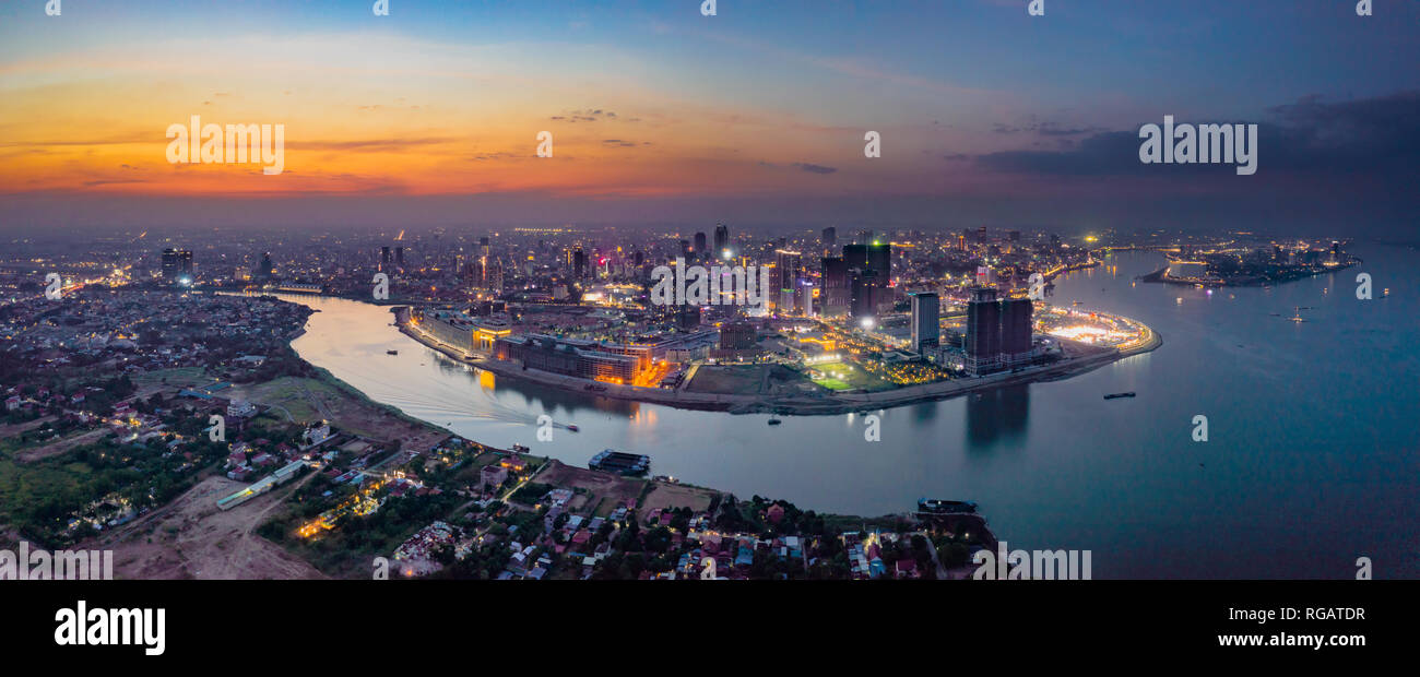 Phnom Penh City in the sunset Stock Photo - Alamy