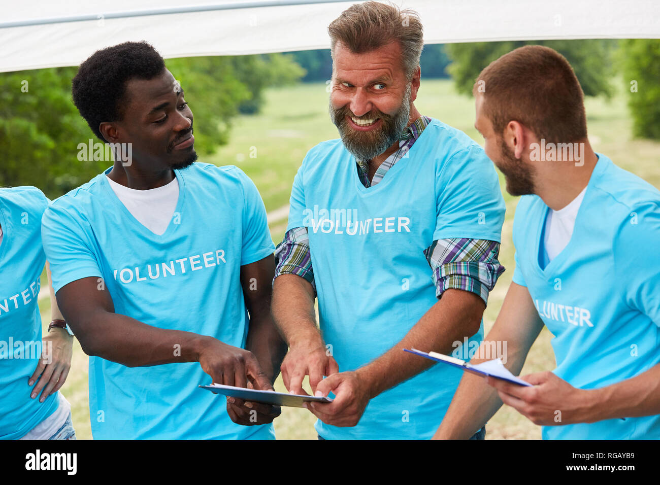 Volunteer rescue team hi-res stock photography and images - Alamy