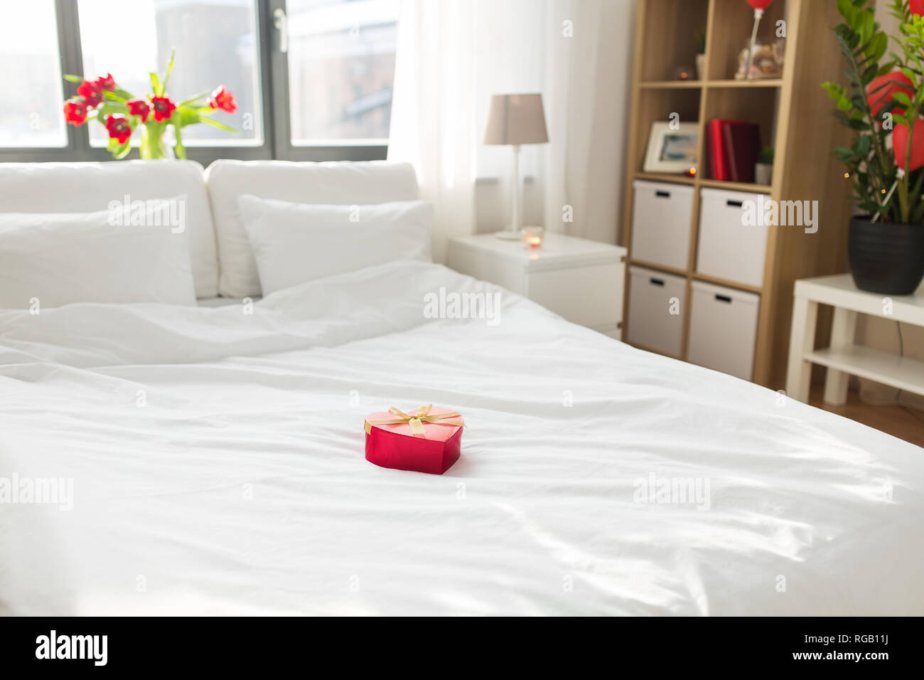 Box shaped bed hi-res stock photography and images - Alamy