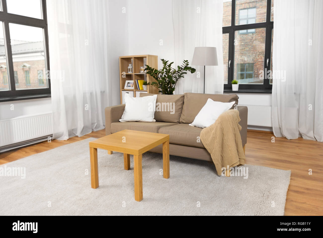 Tidy living room hi-res stock photography and images - Alamy