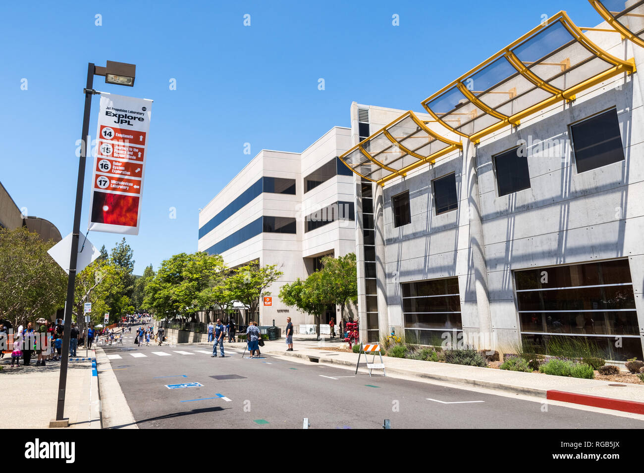 Jet propulsion laboratory tour hi-res stock photography and images - Alamy