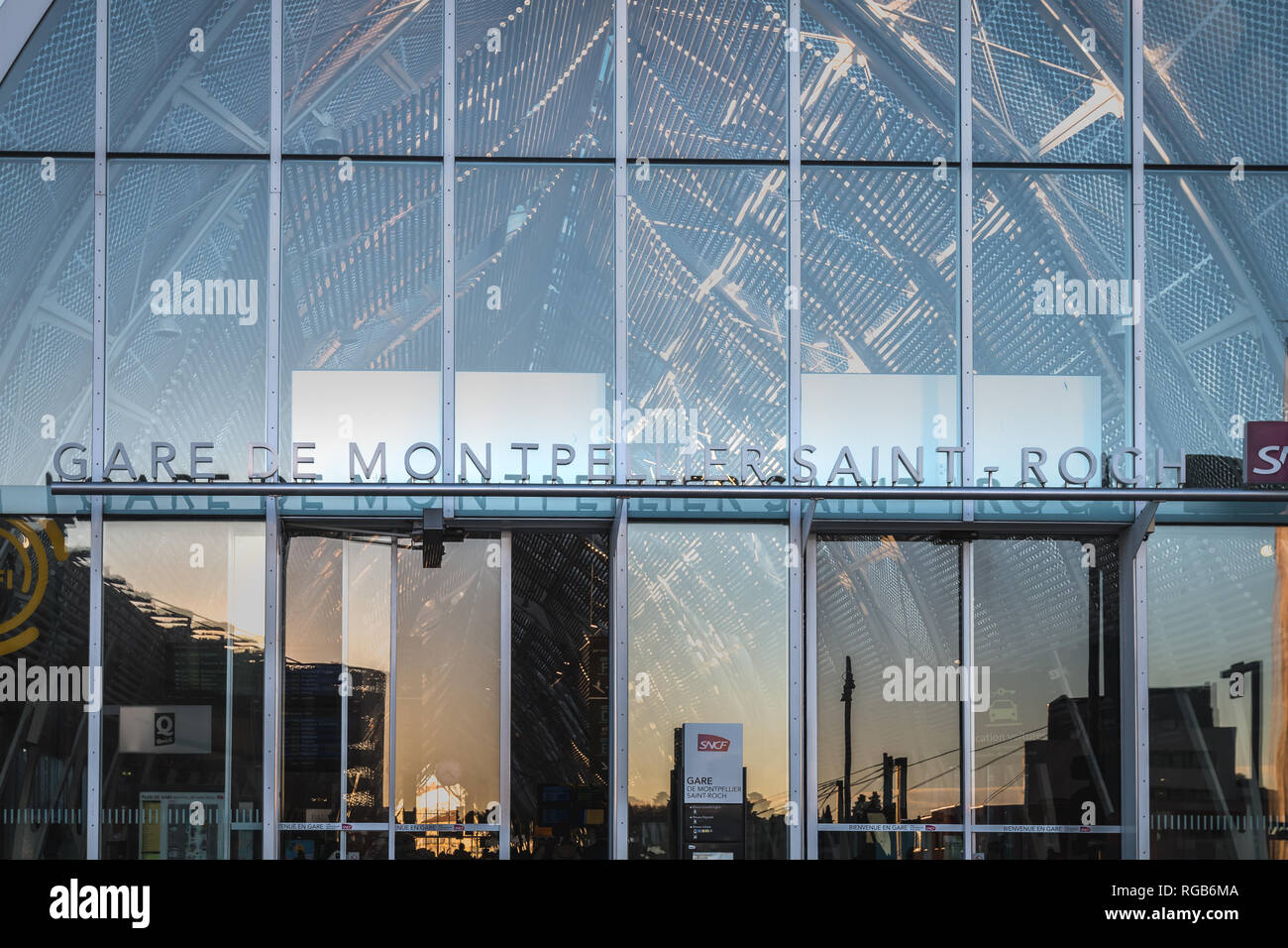 Montpellier train station hi-res stock photography and images - Alamy