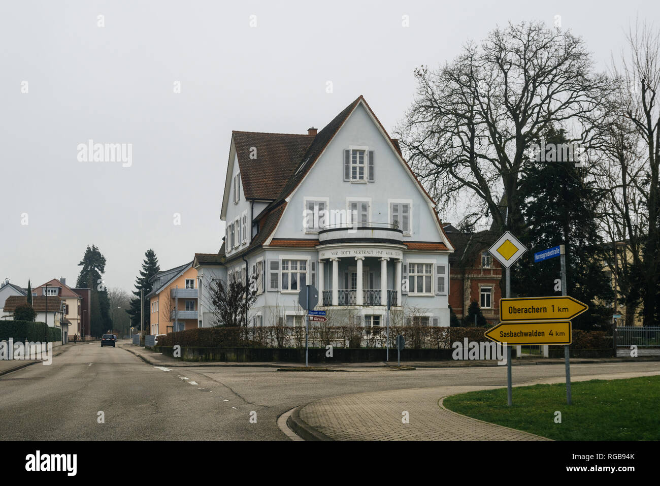 Vertraut hi-res stock photography and images - Alamy