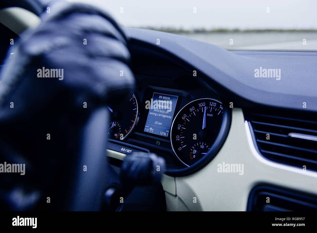 Dot matrix display hi-res stock photography and images - Alamy