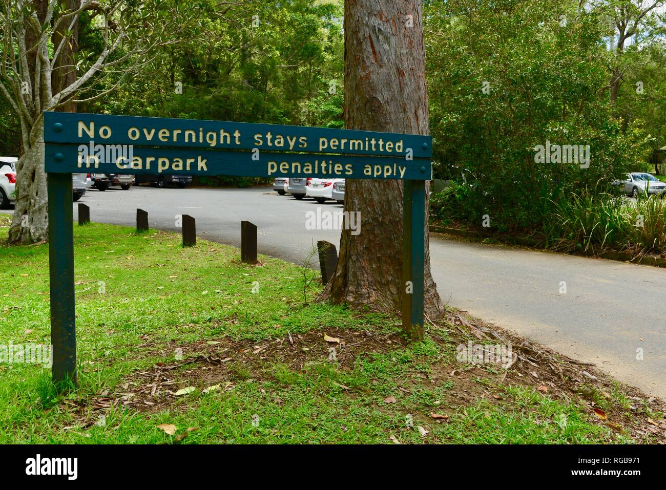 No overnight stays permitted in carpark penalties apply sign, Broken ...