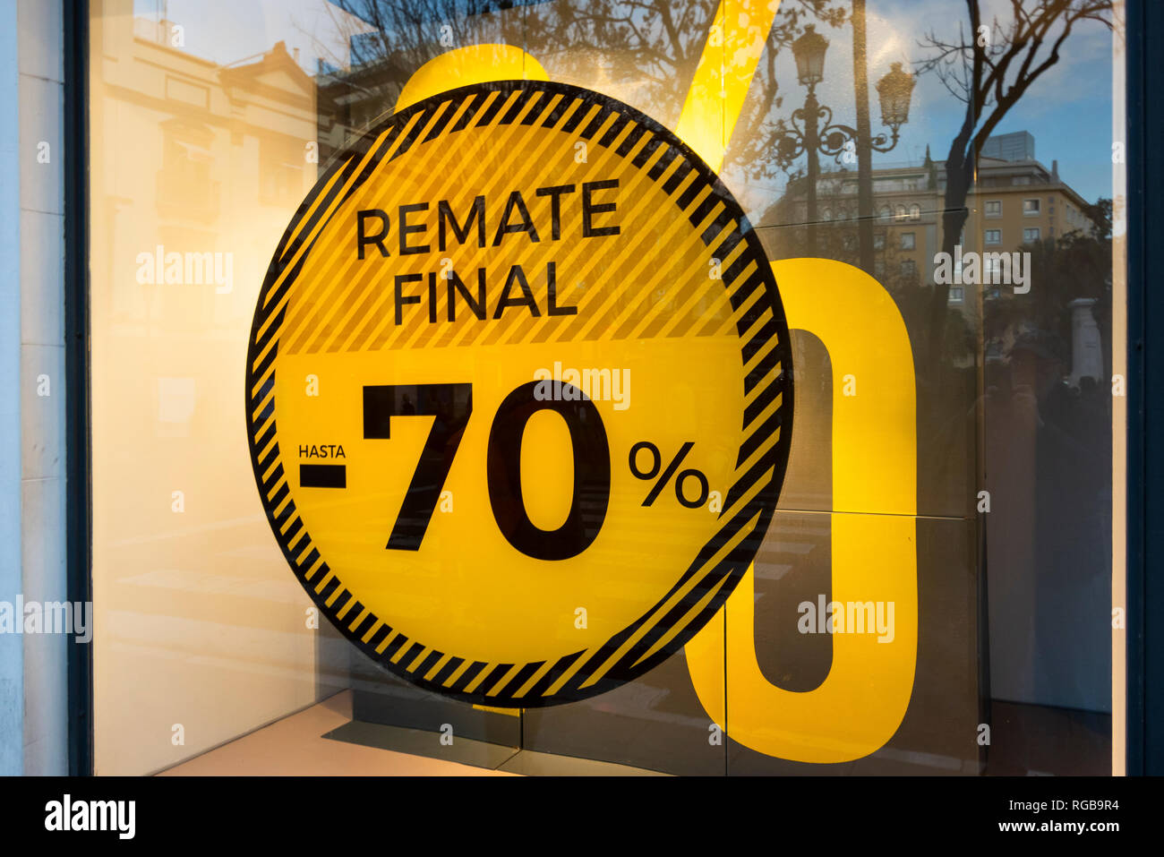 Final reduction hi-res stock photography and images - Alamy