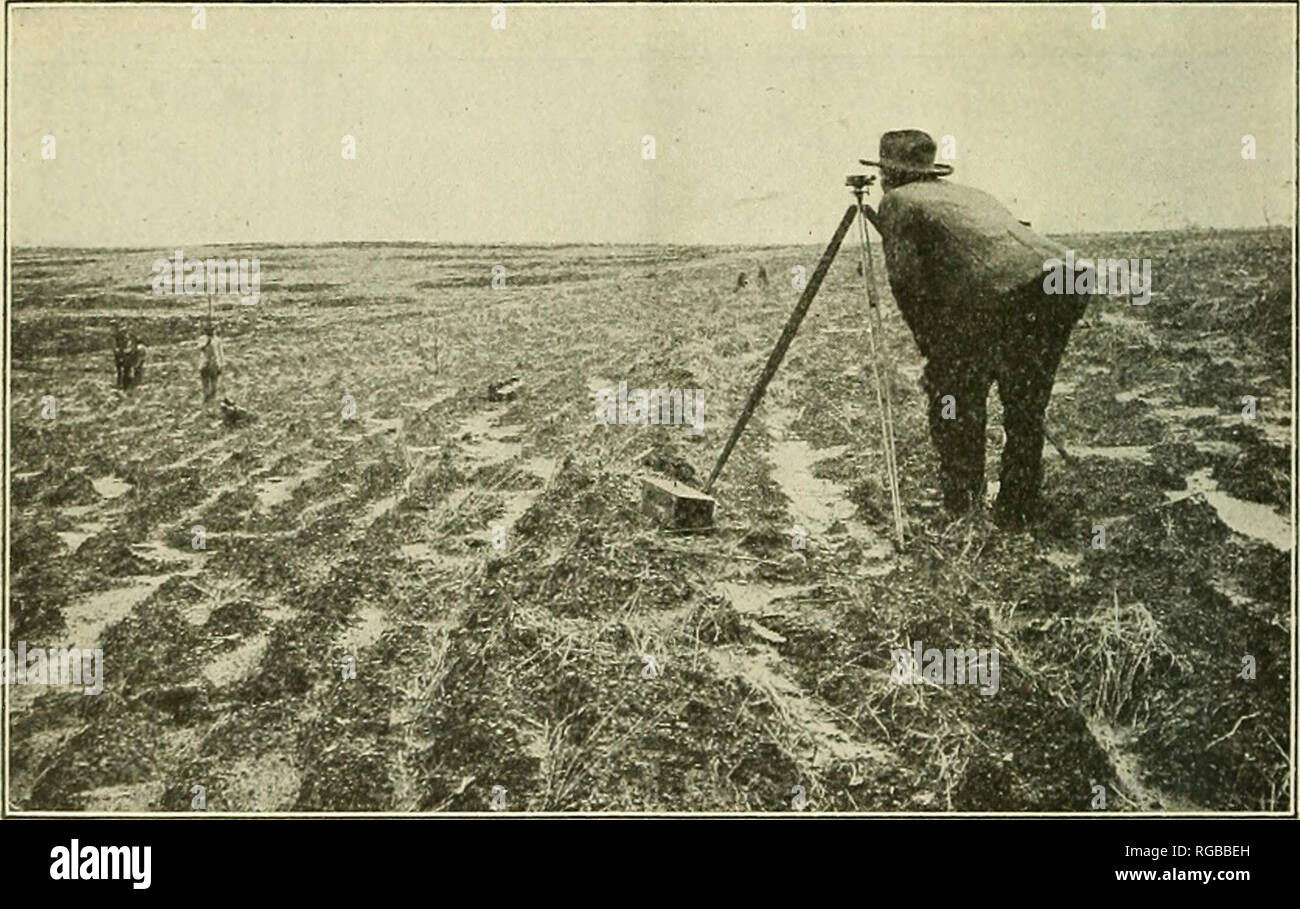 Surveyors leveling rod hi-res stock photography and images - Alamy