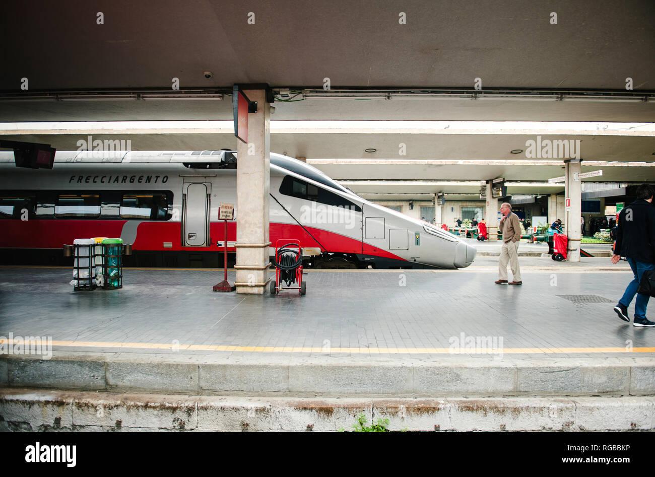 The silver arrow train hi-res stock photography and images - Alamy