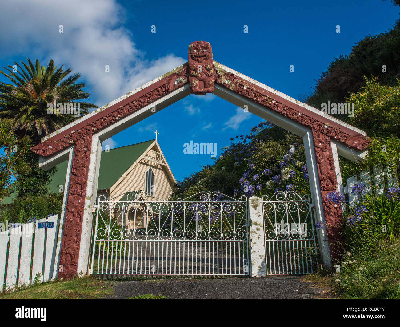 Carved gateway to St Mary’s Church a memorial to Māori soldiers who ...