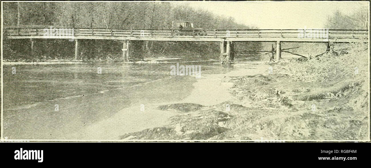 Railing 1920 hi-res stock photography and images - Alamy