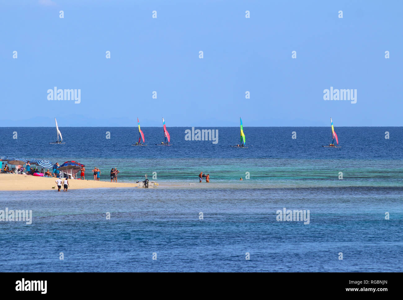 Some windsurfing in an island of Mamanuca, Fiji Stock Photo - Alamy