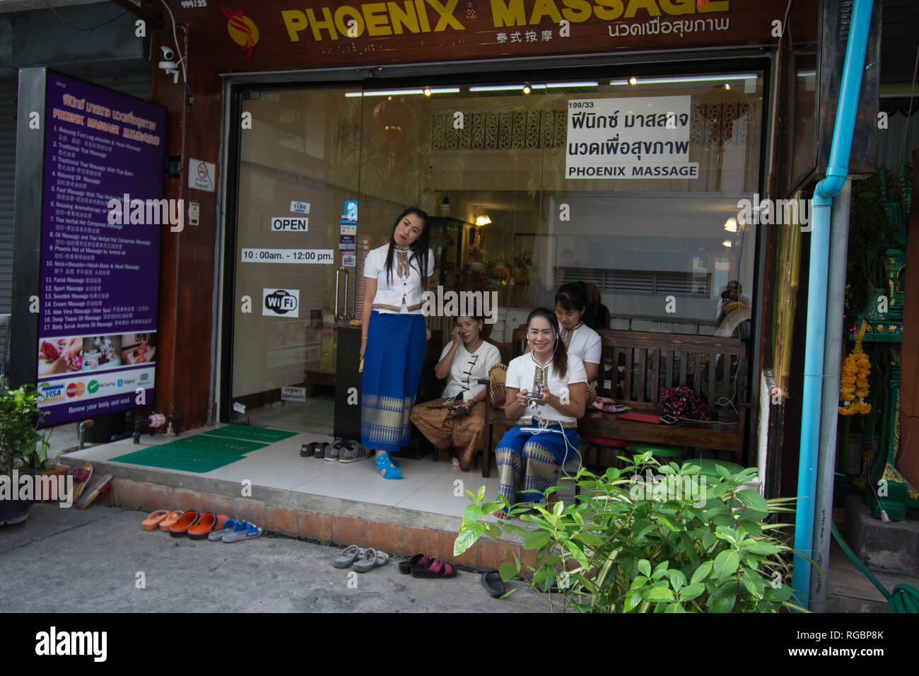 Massage Girls High Resolution Stock Photography and Images - Alamy