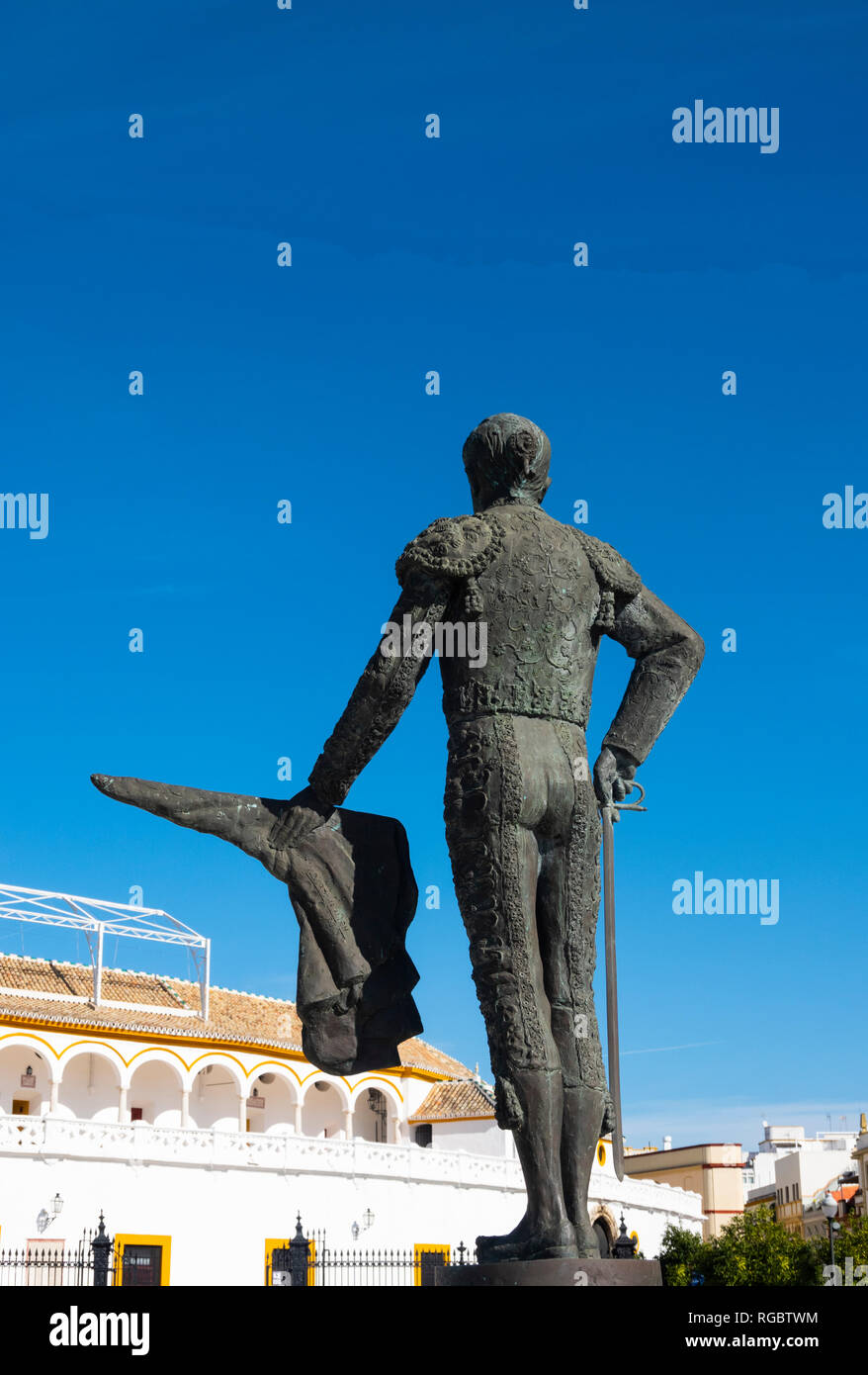 Bullfighters hi-res stock photography and images - Alamy