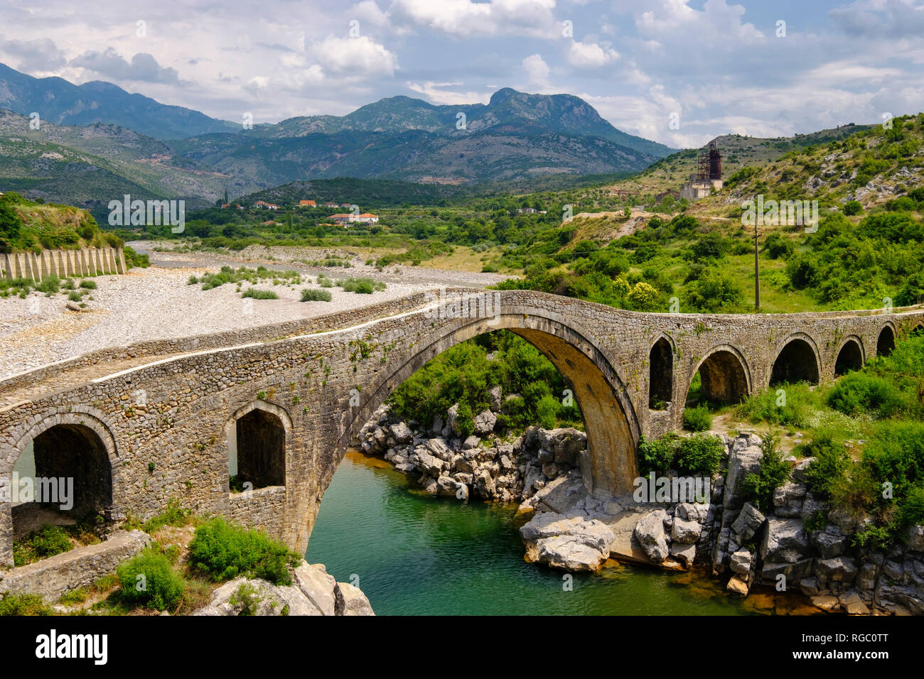 Albania, Shkoder, Arch Bridge Ura e Mesit, Kir river Stock Photo - Alamy
