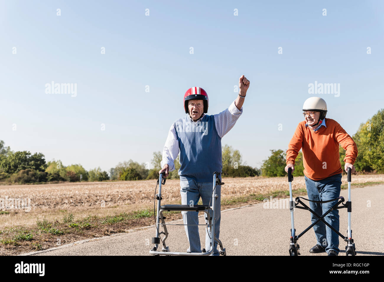 Old man with walker hi-res stock photography and images - Alamy