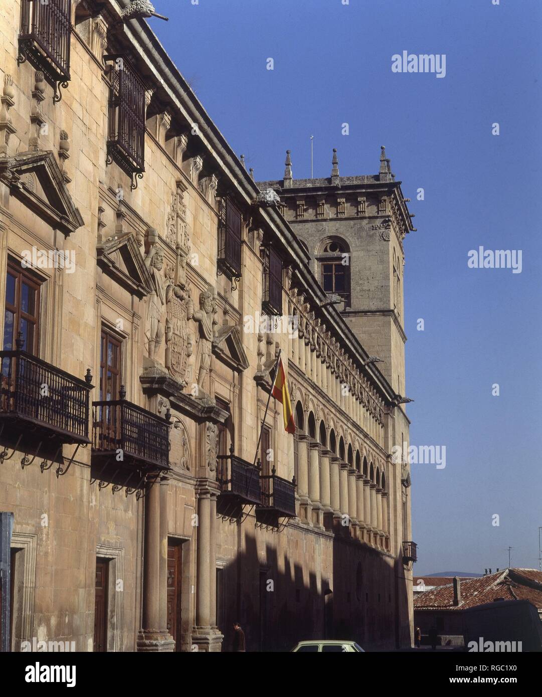 PALACIO DE LOS CONDES DE GOMARA - SIGLO XVI - RENACIMIENTO ESPAÑOL ...