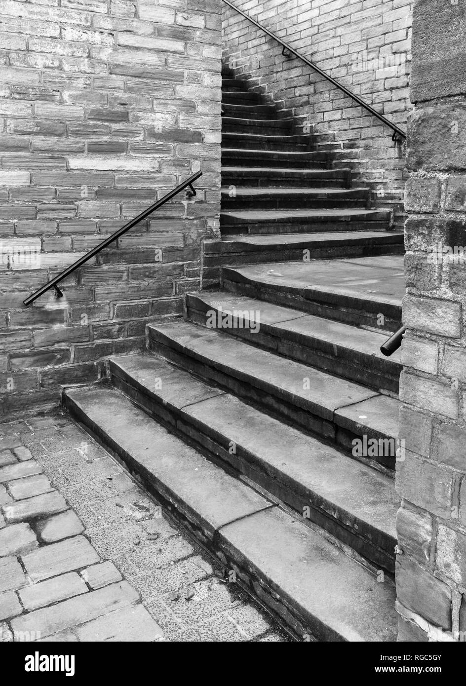Two sets of outside steps at a right angle to each other, Saltaire ...
