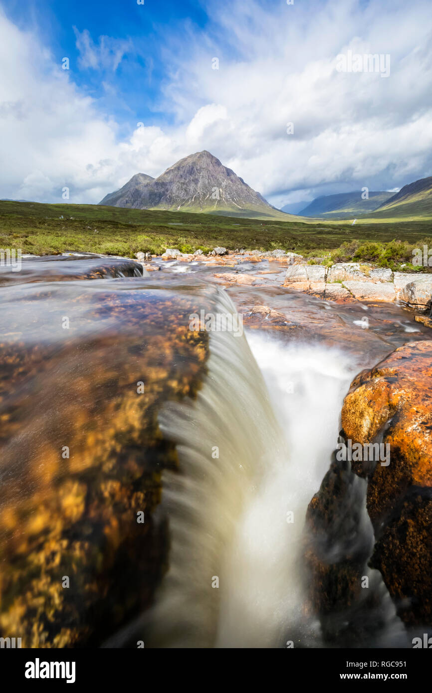 Cloud mountain with waterfall hi-res stock photography and images - Alamy