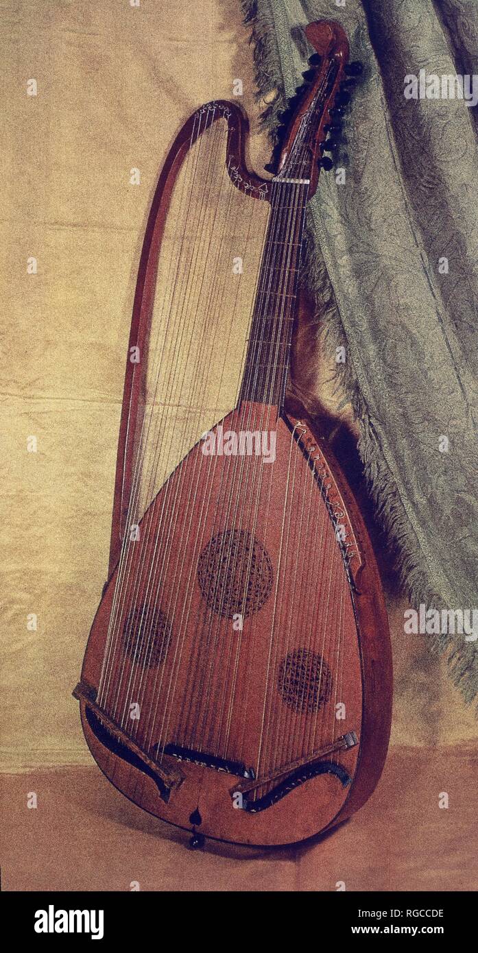 Laud lute hi-res stock photography and images - Alamy