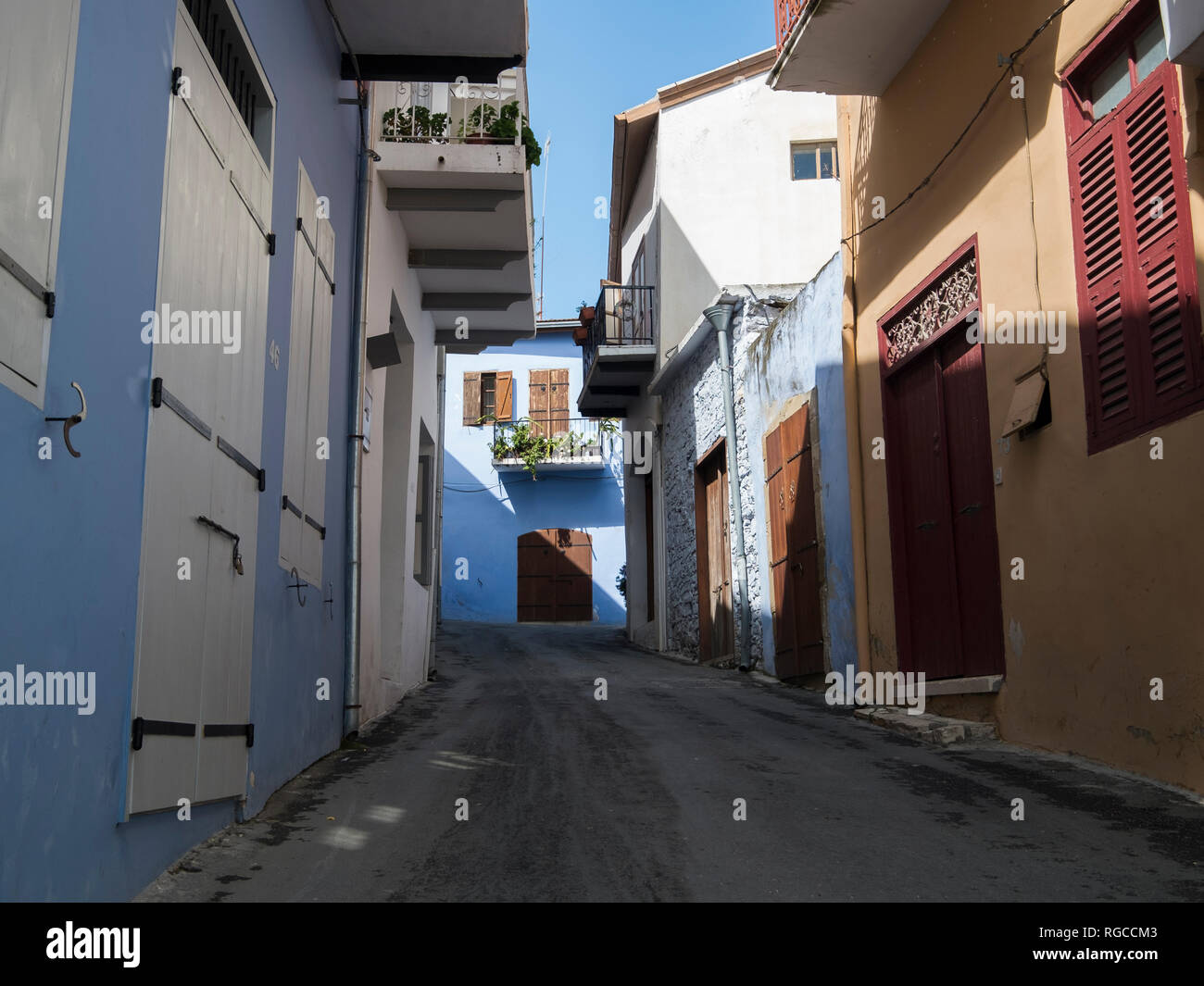 Quaint greek village hi-res stock photography and images - Alamy