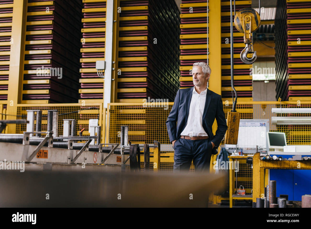 Successful entrepreneurs hi-res stock photography and images - Alamy