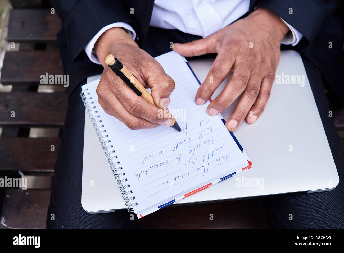 Businessman writing hi-res stock photography and images - Alamy
