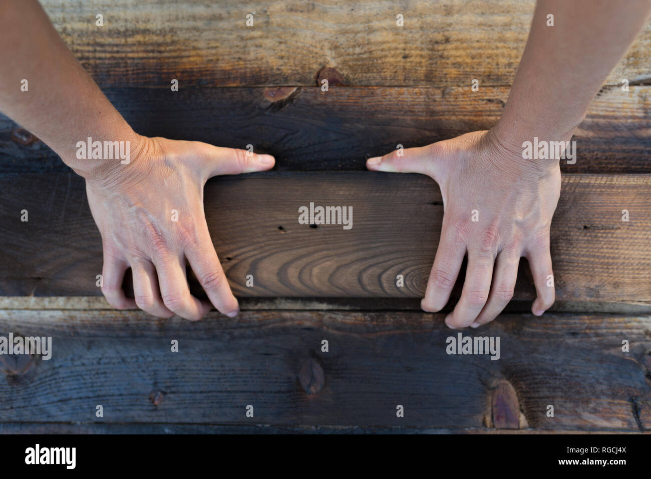 Hands on crafts hi-res stock photography and images - Alamy