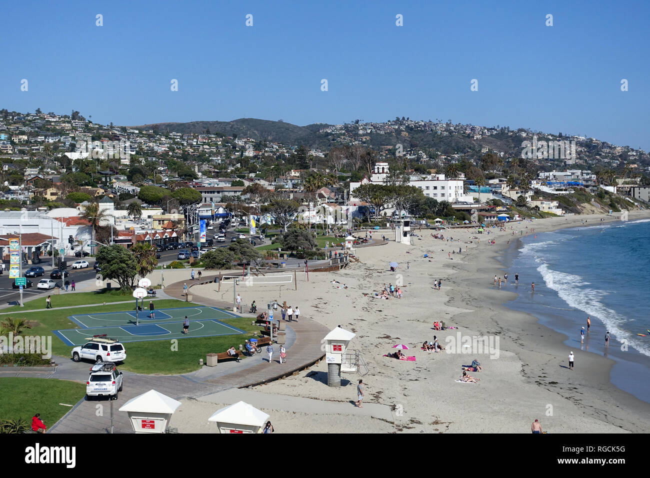 An overhead view of the beach in Laguna, California Stock Photo - Alamy