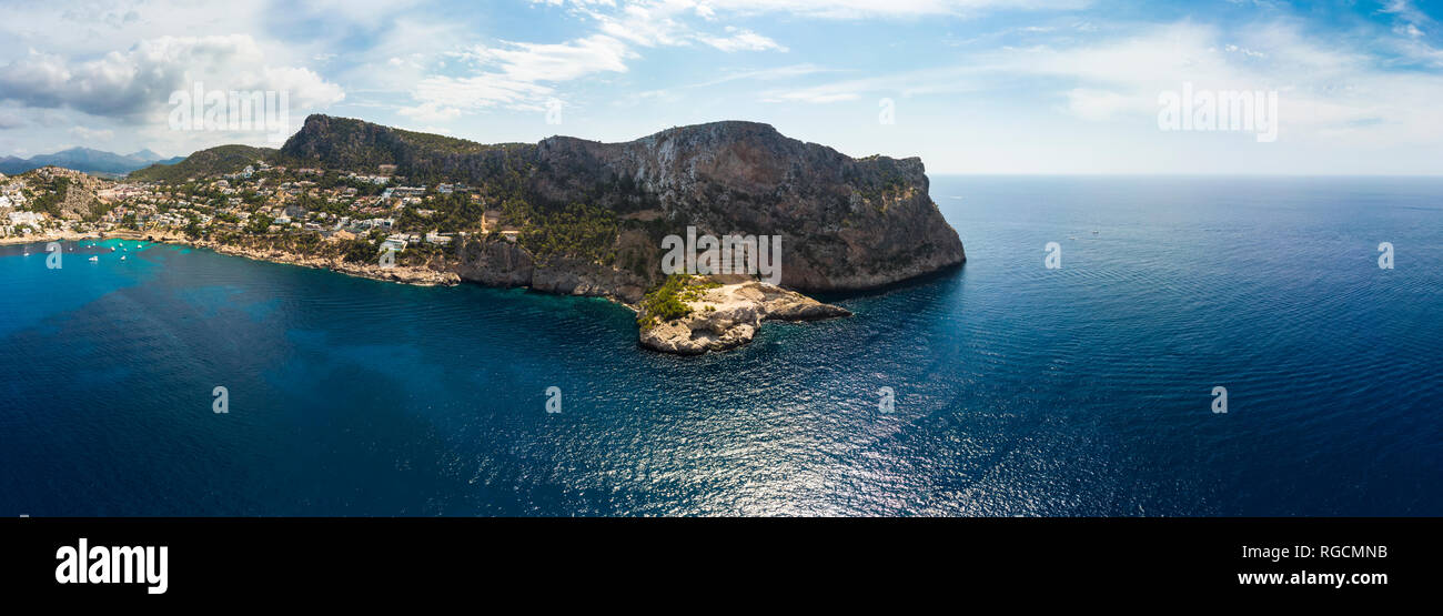 Aerial cala llamp hi-res stock photography and images - Alamy