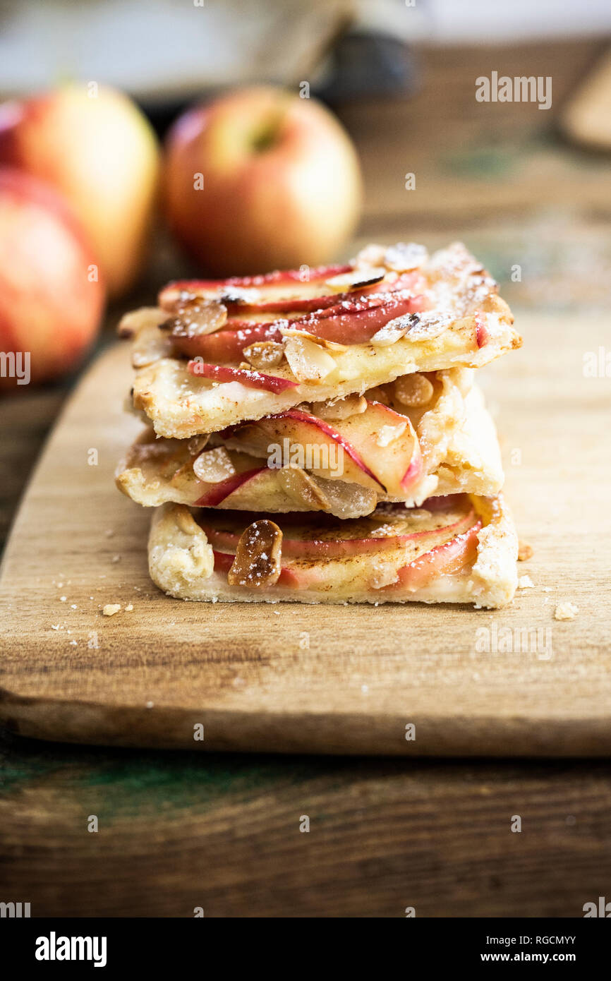 Home baked pie hi-res stock photography and images - Alamy