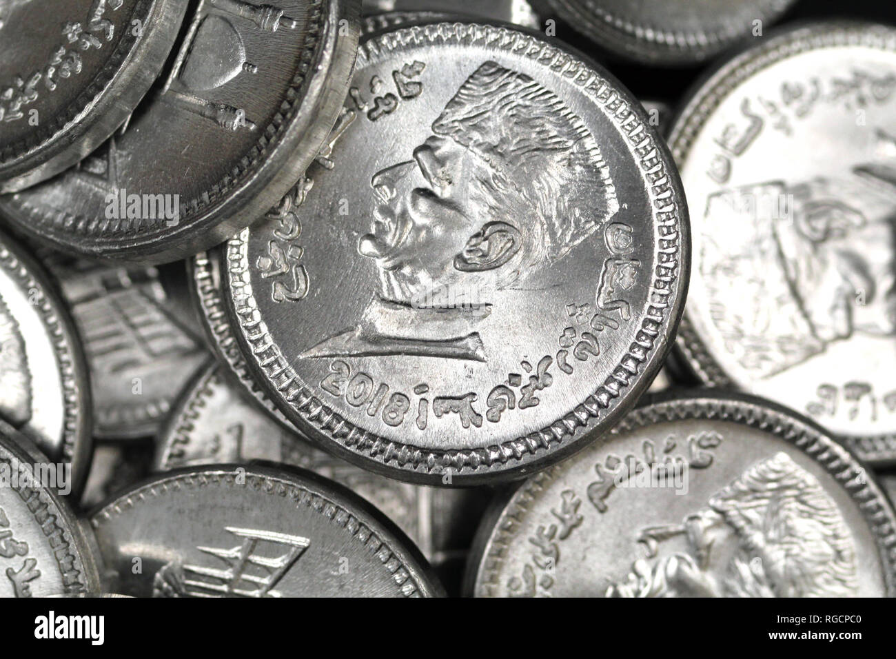 1 pakistani rupee hi-res stock photography and images - Alamy