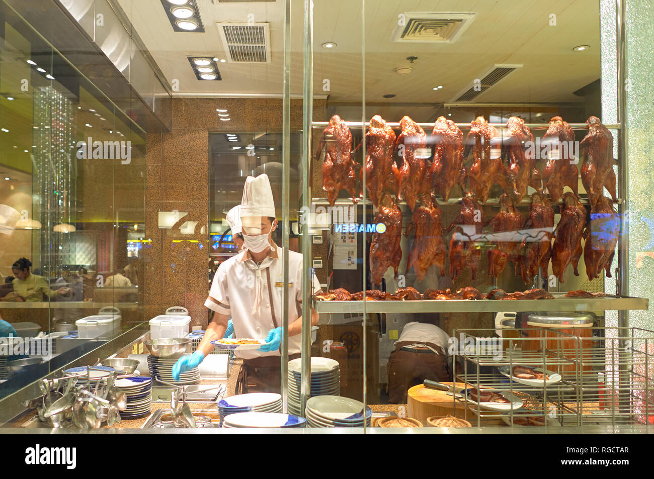 BANGKOK, THAILAND - JUNE 20, 2015: roasted duck on display in a ...