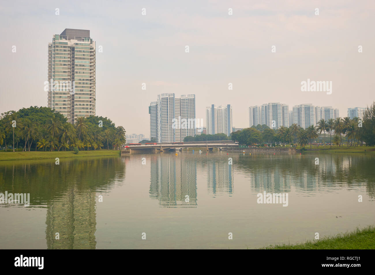 SINGAPORE - CIRCA NOVEMBER, 2015: Singapore urban landscape at daytime ...