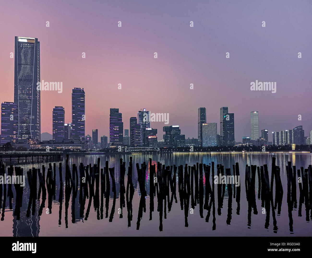 Cityscraper hi-res stock photography and images - Alamy