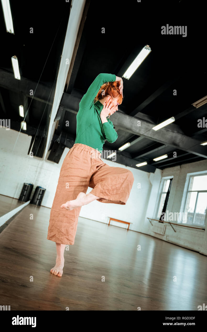 Dance fit leg hi-res stock photography and images - Alamy