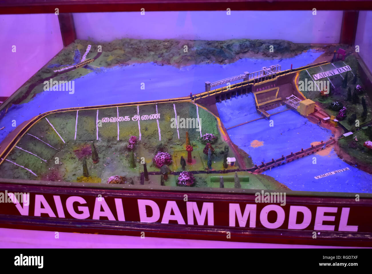Dam Model School Project