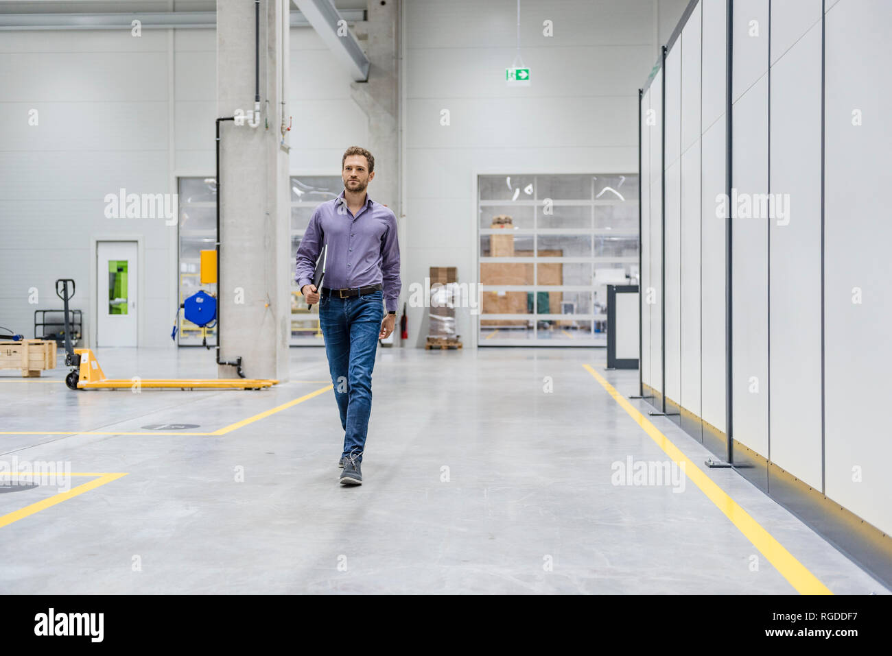 Industrial factory workshop hi-res stock photography and images - Alamy
