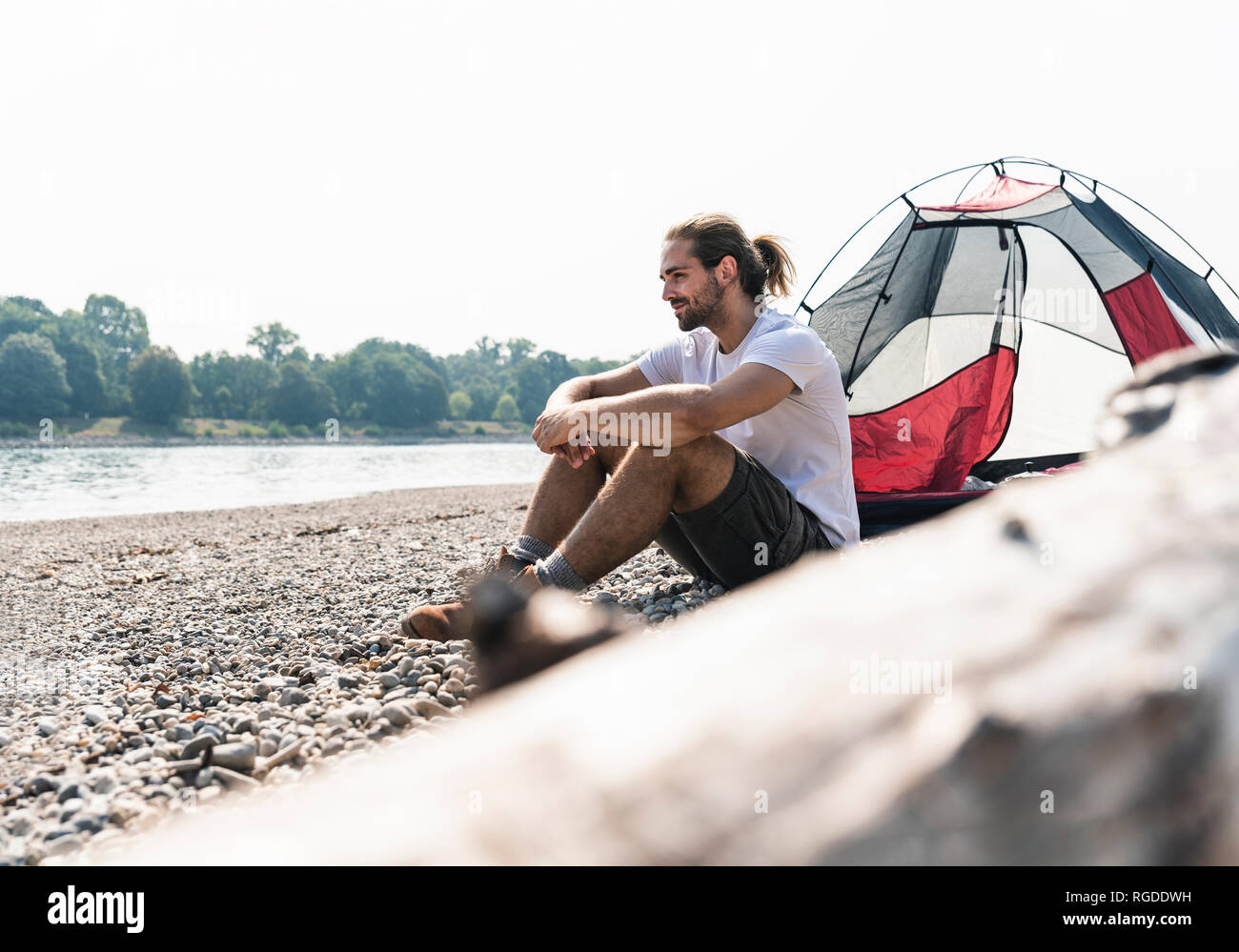 Man funny tent hi-res stock photography and images - Alamy