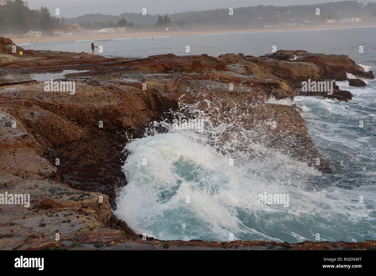 Splash rocks hi-res stock photography and images - Alamy