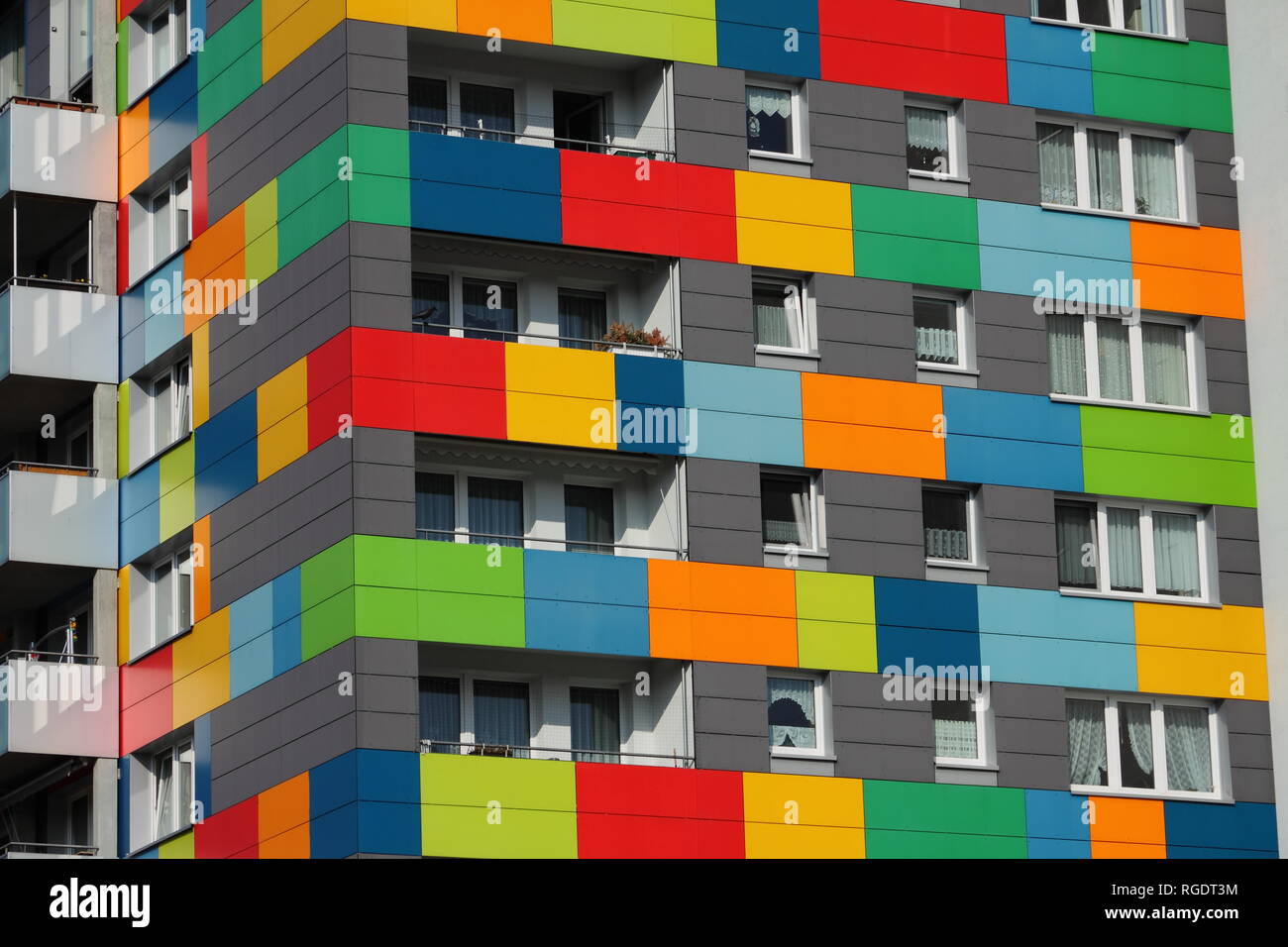 Colorfull house hi-res stock photography and images - Alamy